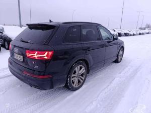Melns Audi Q7 2018 Viļņa, ar dzinēja tilpumu 2.97 L un nobraukumu 193 tūkst. km par 24900 €, foto 6 vietnē AUTOMOTO.COM.LV