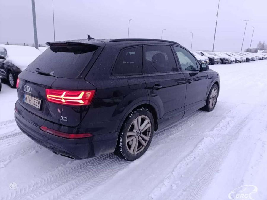 Melns Audi Q7 2018 Viļņa, ar dzinēja tilpumu 2.97 L un nobraukumu 193 tūkst. km par 24900 €, foto 6 vietnē AUTOMOTO.COM.LV