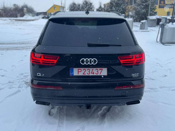 Black Audi Q7 2018 in Taurage, with an engine capacity of 3.00 L and mileage of 228 thousand km for 22900 €, photo 5 on AUTOMOTO.COM.LV