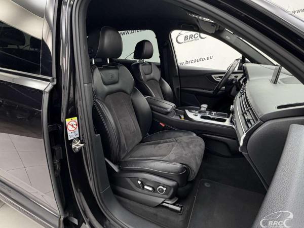 Black Audi Q7 2018 in Vilnius, with an engine capacity of 2.97 L and mileage of 193 thousand km for 22500 €, photo 8 on AUTOMOTO.COM.LV