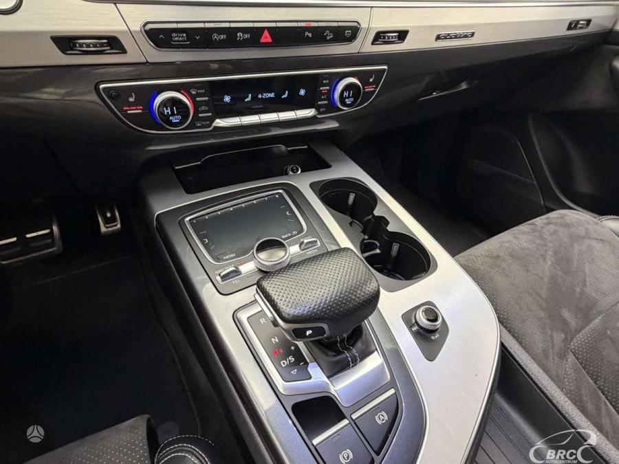Black Audi Q7 2018 in Vilnius, with an engine capacity of 2.97 L and mileage of 193 thousand km for 22500 €, photo 30 on AUTOMOTO.COM.LV