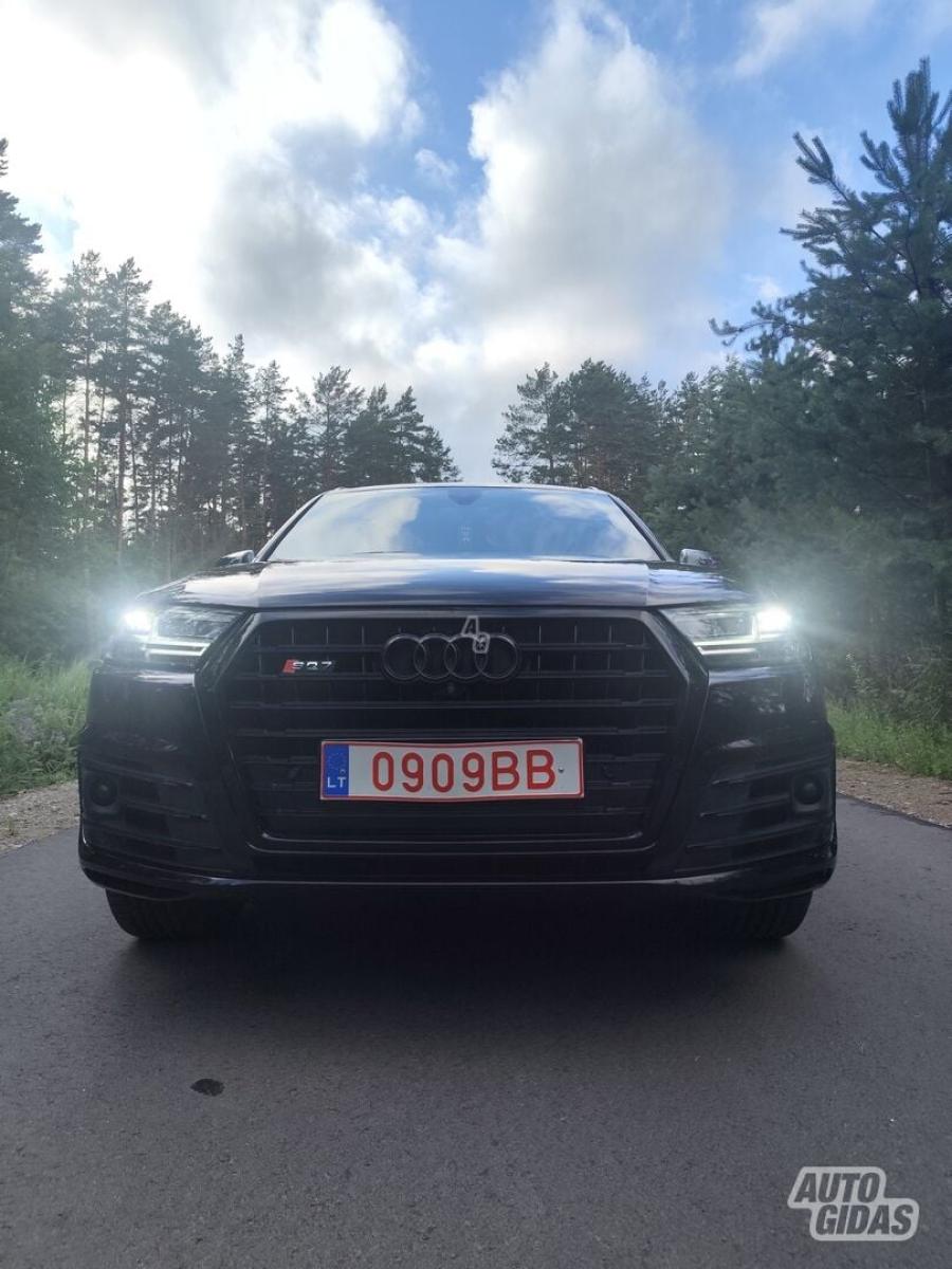 Black Audi Q7 2018 in Varena, with an engine capacity of 3.00 L and mileage of 260 thousand km for 19000 €, photo 1 on AUTOMOTO.COM.LV