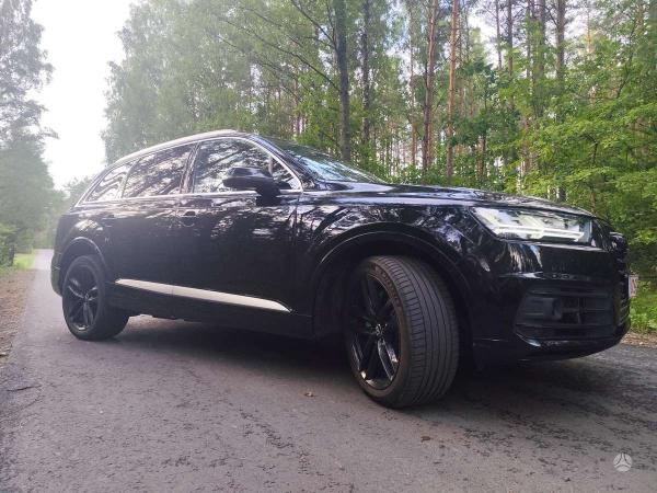 Черный Ауди Ку 7 2018 в Варена, объемом двигателя 3.00 л и пробегом 258 тыс. км за 19000 €, фото 2 на AUTOMOTO.COM.LV