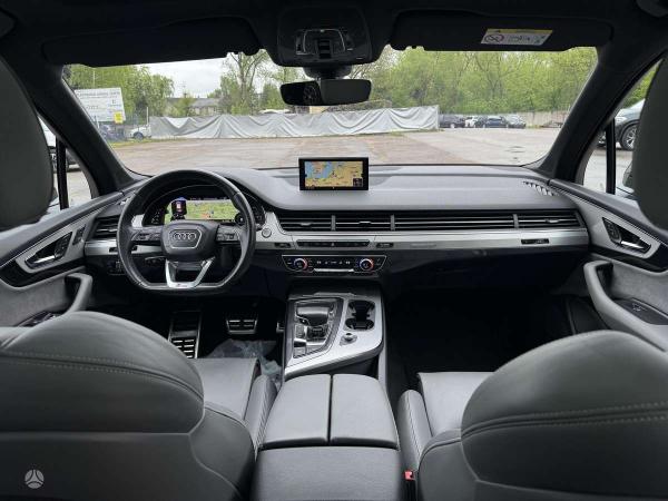 Melns Audi Q7 2018 Panevēža, ar dzinēja tilpumu 2.97 L un nobraukumu 188 tūkst. km par 27400 €, foto 5 vietnē AUTOMOTO.COM.LV