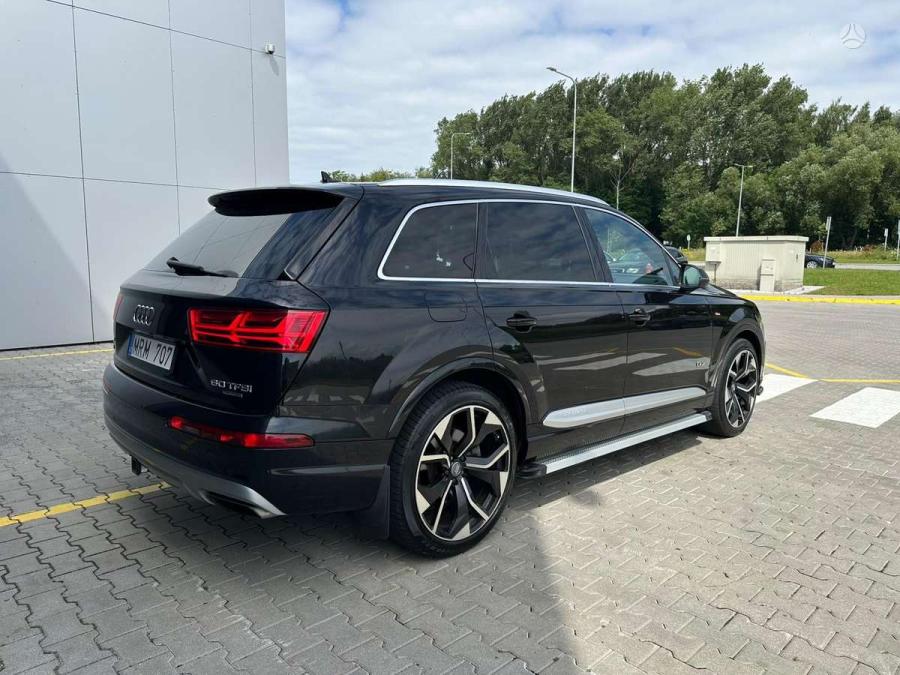 Melns Audi Q7 2018 Klaipėda, ar dzinēja tilpumu 3.00 L un nobraukumu 125 tūkst. km par 26800 €, foto 5 vietnē AUTOMOTO.COM.LV