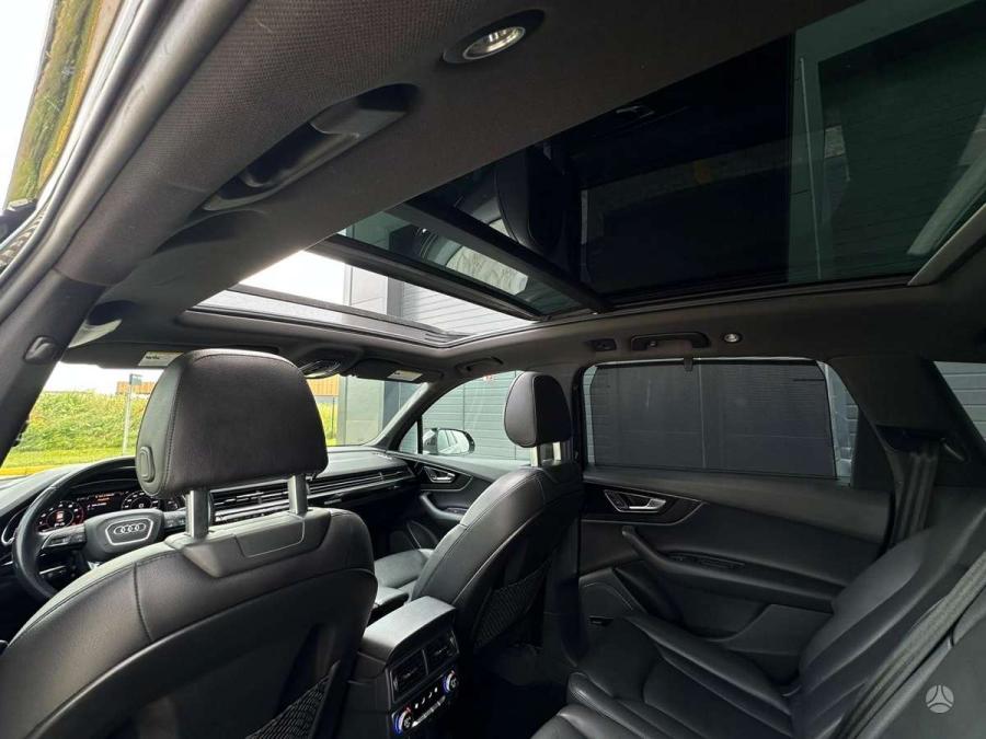 Melns Audi Q7 2018 Klaipėda, ar dzinēja tilpumu 3.00 L un nobraukumu 125 tūkst. km par 26800 €, foto 12 vietnē AUTOMOTO.COM.LV