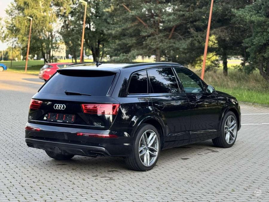 Черный Ауди Ку 7 2018 в Вильнюс, объемом двигателя 3.00 л и пробегом 240 тыс. км за 22900 €, фото 9 на AUTOMOTO.COM.LV