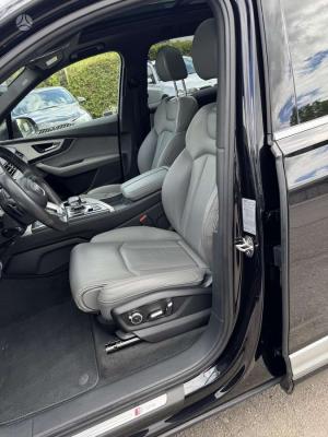 Melns Audi Q7 2018 Panevēža, ar dzinēja tilpumu 2.97 L un nobraukumu 188 tūkst. km par 27400 €, foto 15 vietnē AUTOMOTO.COM.LV