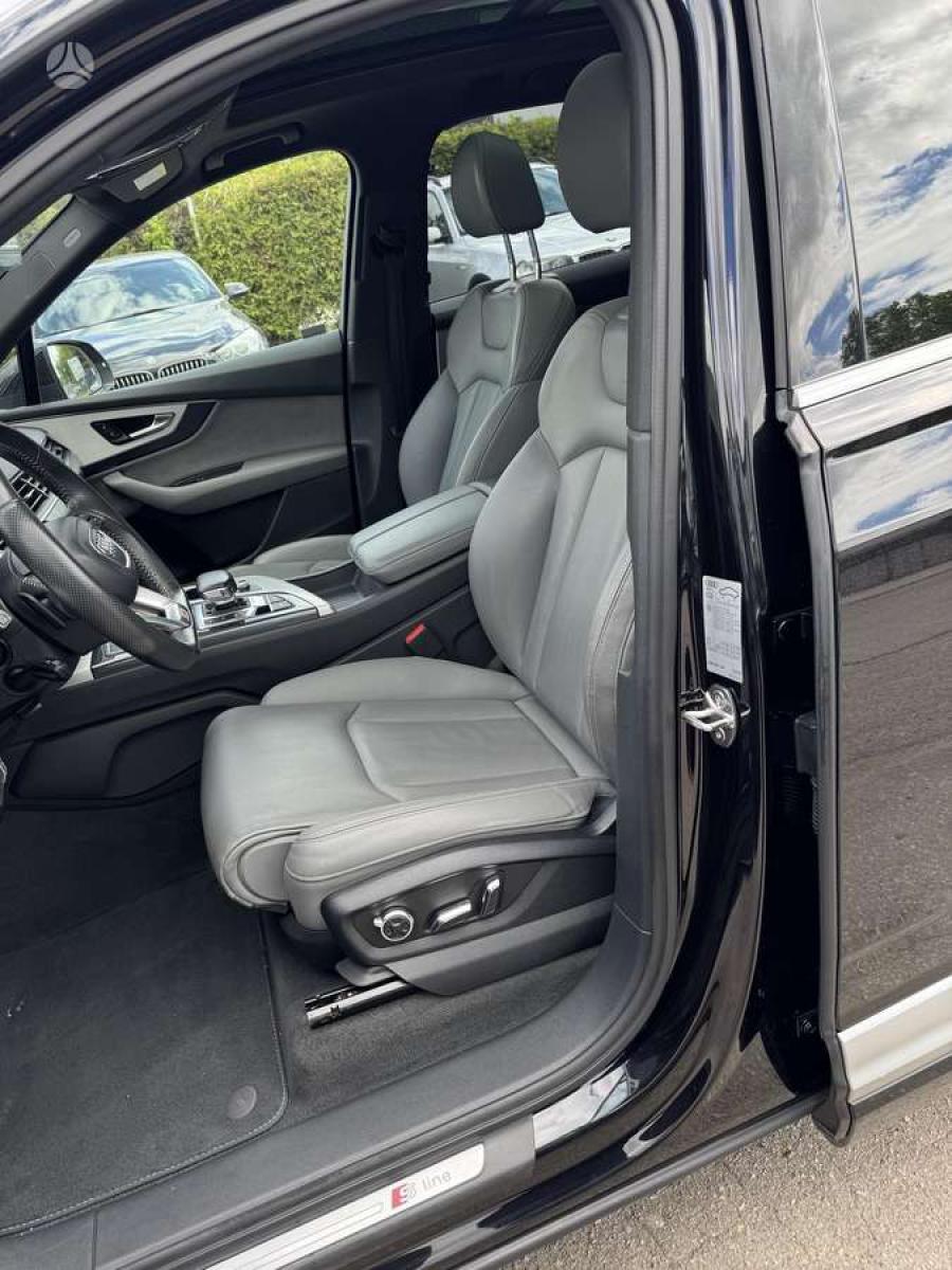 Melns Audi Q7 2018 Panevēža, ar dzinēja tilpumu 2.97 L un nobraukumu 188 tūkst. km par 27400 €, foto 15 vietnē AUTOMOTO.COM.LV