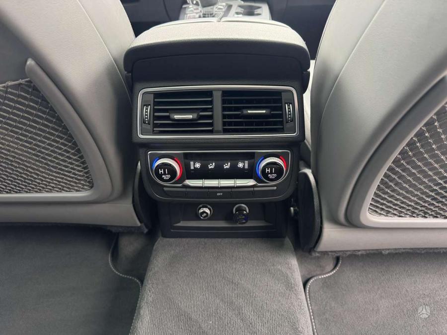 Melns Audi Q7 2018 Panevēža, ar dzinēja tilpumu 2.97 L un nobraukumu 188 tūkst. km par 27400 €, foto 17 vietnē AUTOMOTO.COM.LV