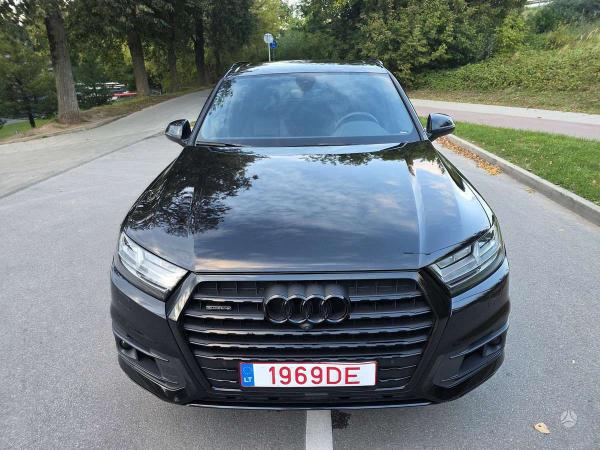 Audi Q7 2018 Kauņa vietnē Melns Audi Q7 2018 Kauņa, ar dzinēja tilpumu 3.00 L un nobraukumu 121 tūkst. km par 25800 €, foto 5 vietnē AUTOMOTO.COM.LV