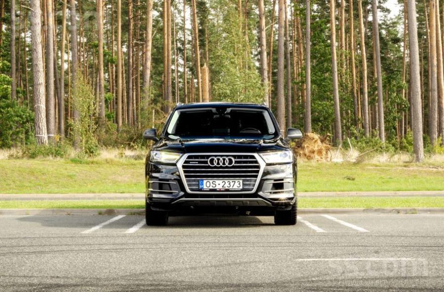 Melns Audi Q7 2018 Rīga, ar dzinēja tilpumu 3.00 L un nobraukumu 260 tūkst. km par 20490 €, foto 4 vietnē AUTOMOTO.COM.LV