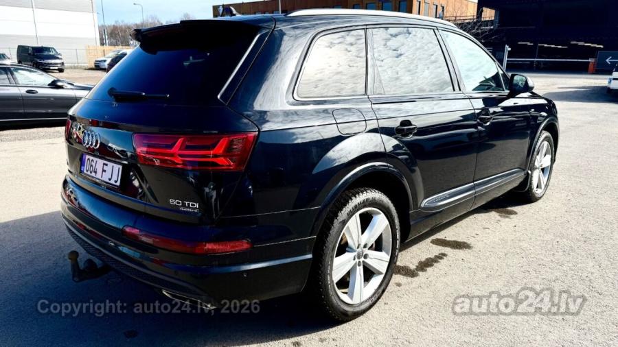Black Audi Q7 2019 in Tallinn, with an engine capacity of 3.00 L and mileage of 143 thousand km for 34900 €, photo 8 on AUTOMOTO.COM.LV