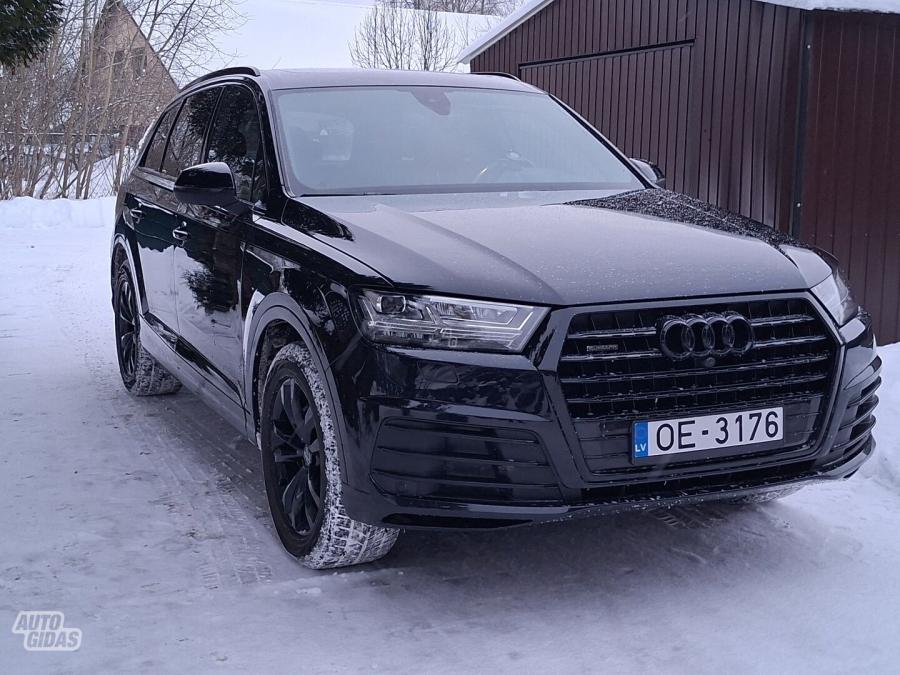 Black Audi Q7 2019 in Zarasai, with an engine capacity of 3.00 L and mileage of 200 thousand km for 30000 €, photo 1 on AUTOMOTO.COM.LV