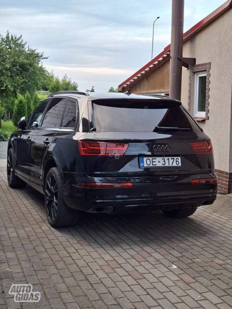 Black Audi Q7 2019 in Zarasai, with an engine capacity of 3.00 L and mileage of 200 thousand km for 30000 €, photo 36 on AUTOMOTO.COM.LV