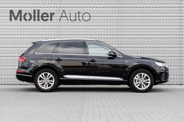 Black Audi Q7 2019 in Marupe, with an engine capacity of 3.00 L and mileage of 162 thousand km for 27300 €, photo 5 on AUTOMOTO.COM.LV