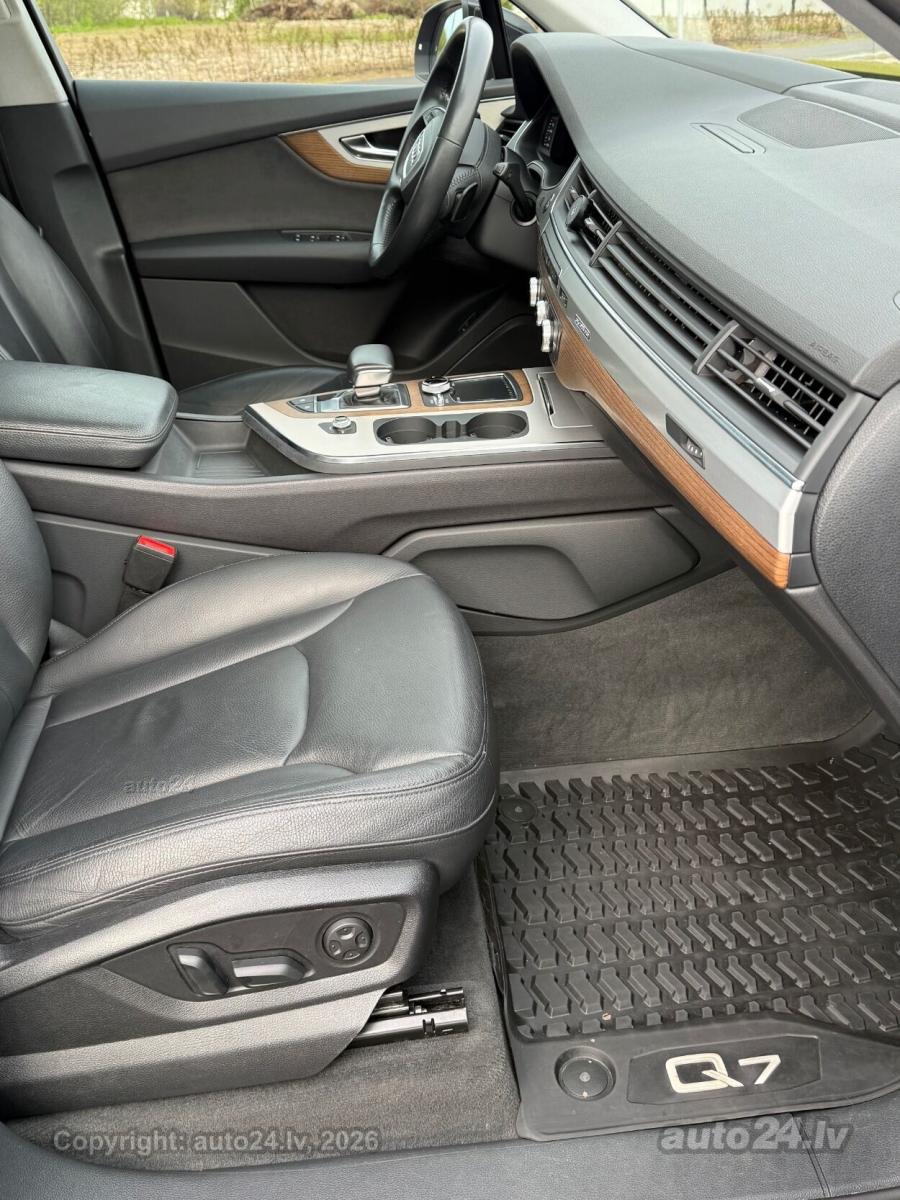 Melns Audi Q7 2019 Tallina, ar dzinēja tilpumu 3.00 L un nobraukumu 214 tūkst. km par 29700 €, foto 18 vietnē AUTOMOTO.COM.LV