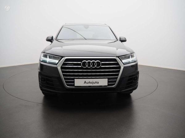 Melns Audi Q7 2019 Viļņa, ar dzinēja tilpumu 2.97 L un nobraukumu 136 tūkst. km par 29500 €, foto 2 vietnē AUTOMOTO.COM.LV
