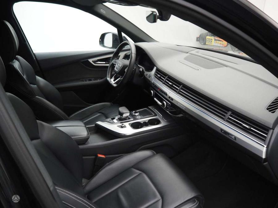 Черный Ауди Ку 7 2019 в Вильнюс, объемом двигателя 2.97 л и пробегом 136 тыс. км за 29500 €, фото 15 на AUTOMOTO.COM.LV