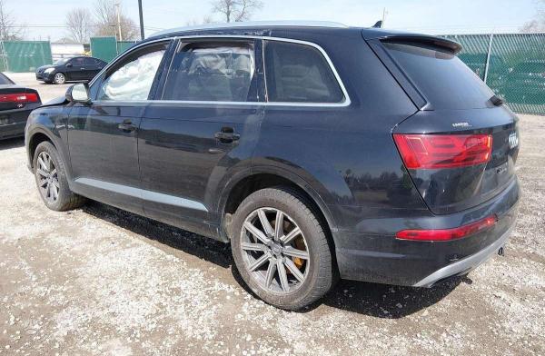 Melns Audi Q7 2019 Viļņa, ar dzinēja tilpumu 1.98 L un nobraukumu 70 tūkst. km par 9800 €, foto 7 vietnē AUTOMOTO.COM.LV
