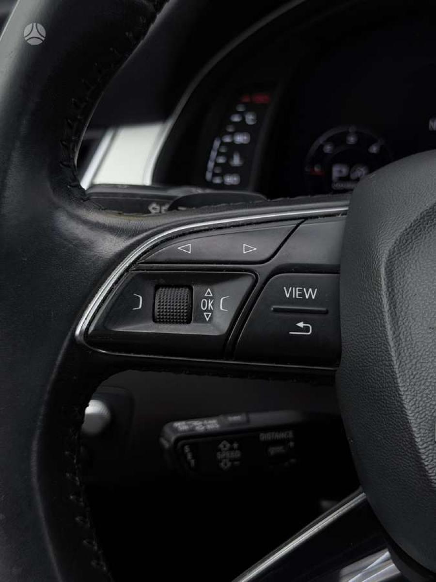 Black Audi Q7 2019 in Vilnius, with an engine capacity of 2.97 L and mileage of 413 thousand km for 21500 €, photo 32 on AUTOMOTO.COM.LV