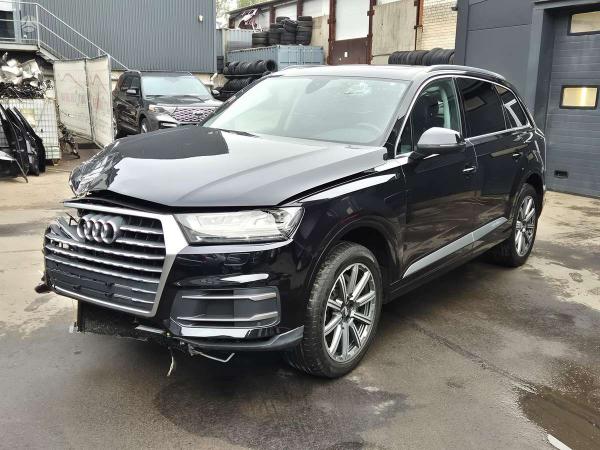 Ауди Ку 7 2019 в Вильнюс на AUTOMOTO.COM.LV Черный Ауди Ку 7 2019 в Вильнюс, объемом двигателя 1.98 л и пробегом 139 тыс. км за 10900 €, фото 5 на AUTOMOTO.COM.LV