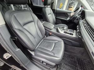 Black Audi Q7 2019 in Vilnius, with an engine capacity of 1.98 L and mileage of 139 thousand km for 10900 €, photo 13 on AUTOMOTO.COM.LV