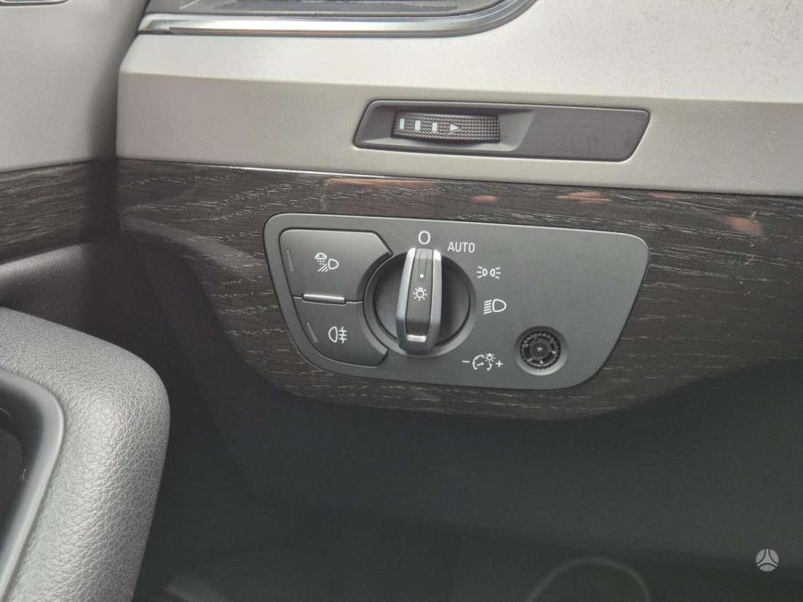 Black Audi Q7 2019 in Vilnius, with an engine capacity of 1.98 L and mileage of 139 thousand km for 10900 €, photo 24 on AUTOMOTO.COM.LV