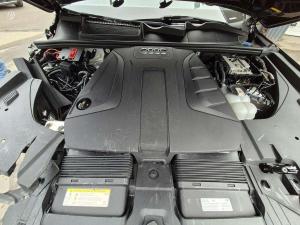 Black Audi Q7 2019 in Vilnius, with an engine capacity of 1.98 L and mileage of 139 thousand km for 10900 €, photo 25 on AUTOMOTO.COM.LV