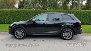 Black Audi Q7 2019 in Tallinn, with an engine capacity of 3.00 L and mileage of 119 thousand km for 48000 €, photo 1 on AUTOMOTO.COM.LV
