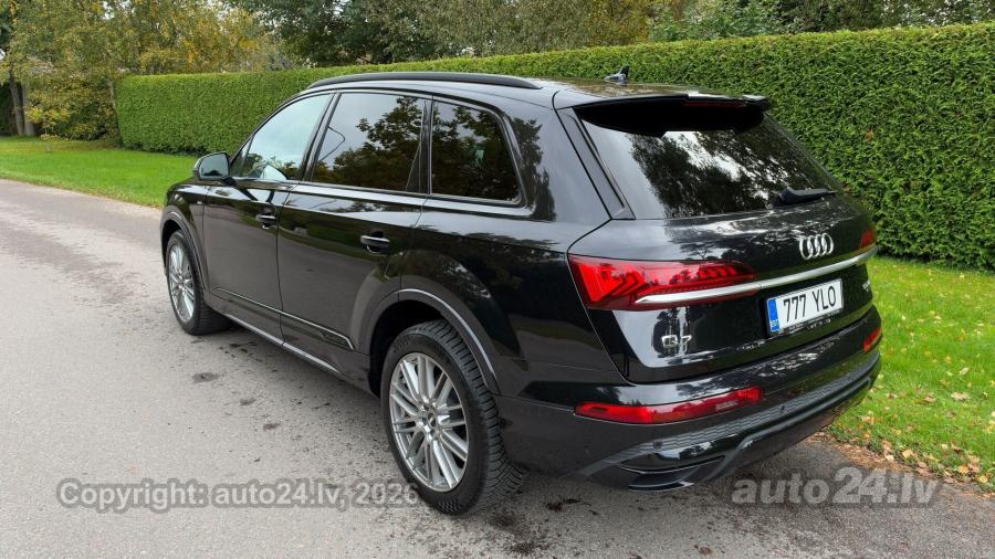 Black Audi Q7 2019 in Tallinn, with an engine capacity of 3.00 L and mileage of 119 thousand km for 48000 €, photo 3 on AUTOMOTO.COM.LV