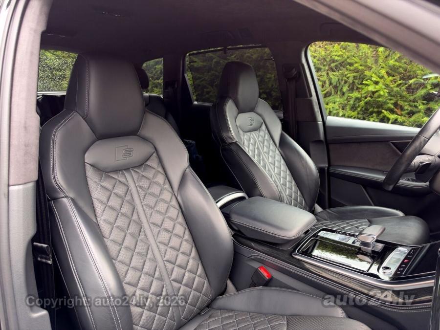 Black Audi Q7 2019 in Tallinn, with an engine capacity of 3.00 L and mileage of 119 thousand km for 48000 €, photo 6 on AUTOMOTO.COM.LV