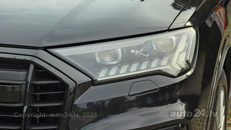 Black Audi Q7 2019 in Tallinn, with an engine capacity of 3.00 L and mileage of 119 thousand km for 48000 €, photo 13 on AUTOMOTO.COM.LV