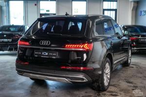 Melns Audi Q7 2020 Marijampole, ar dzinēja tilpumu 3.00 L un nobraukumu 113 tūkst. km par 46650 €, foto 11 vietnē AUTOMOTO.COM.LV