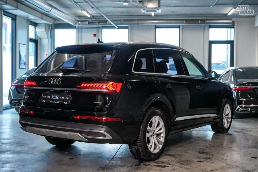 Melns Audi Q7 2020 Marijampole, ar dzinēja tilpumu 3.00 L un nobraukumu 113 tūkst. km par 46650 €, foto 12 vietnē AUTOMOTO.COM.LV