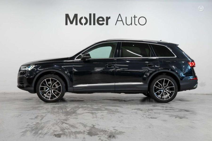 Melns Audi Q7 2020 Viļņa, ar dzinēja tilpumu 3.00 L un nobraukumu 126 tūkst. km par 42950 €, foto 2 vietnē AUTOMOTO.COM.LV