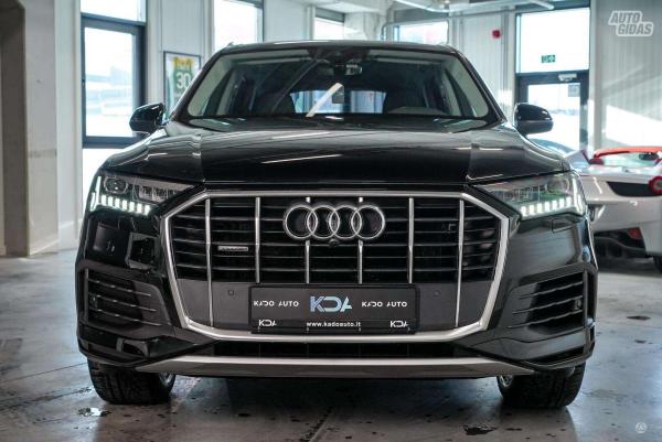Black Audi Q7 2020 in Marijampole, with an engine capacity of 3.00 L and mileage of 113 thousand km for 42950 €, photo 3 on AUTOMOTO.COM.LV