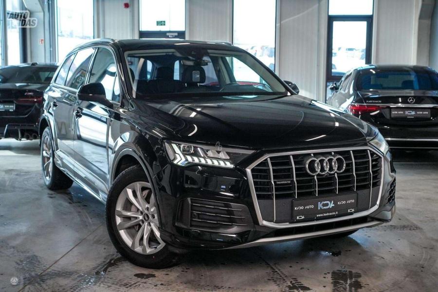 Black Audi Q7 2020 in Marijampole, with an engine capacity of 3.00 L and mileage of 113 thousand km for 42950 €, photo 3 on AUTOMOTO.COM.LV