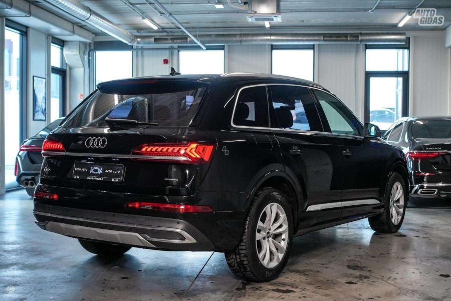 Black Audi Q7 2020 in Marijampole, with an engine capacity of 3.00 L and mileage of 113 thousand km for 42950 €, photo 14 on AUTOMOTO.COM.LV