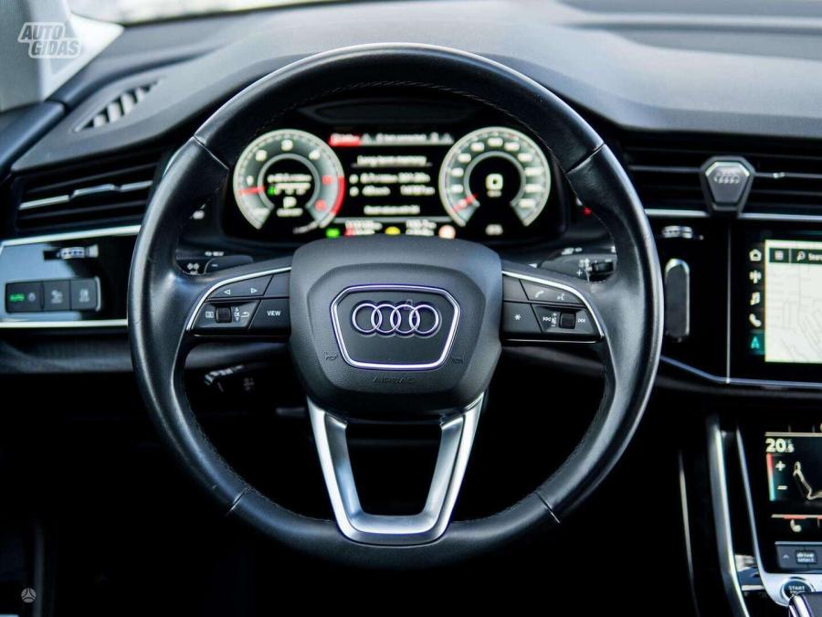 Black Audi Q7 2020 in Marijampole, with an engine capacity of 3.00 L and mileage of 113 thousand km for 39950 €, photo 17 on AUTOMOTO.COM.LV