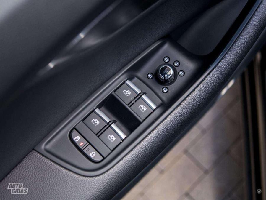 Black Audi Q7 2020 in Marijampole, with an engine capacity of 3.00 L and mileage of 113 thousand km for 39950 €, photo 25 on AUTOMOTO.COM.LV