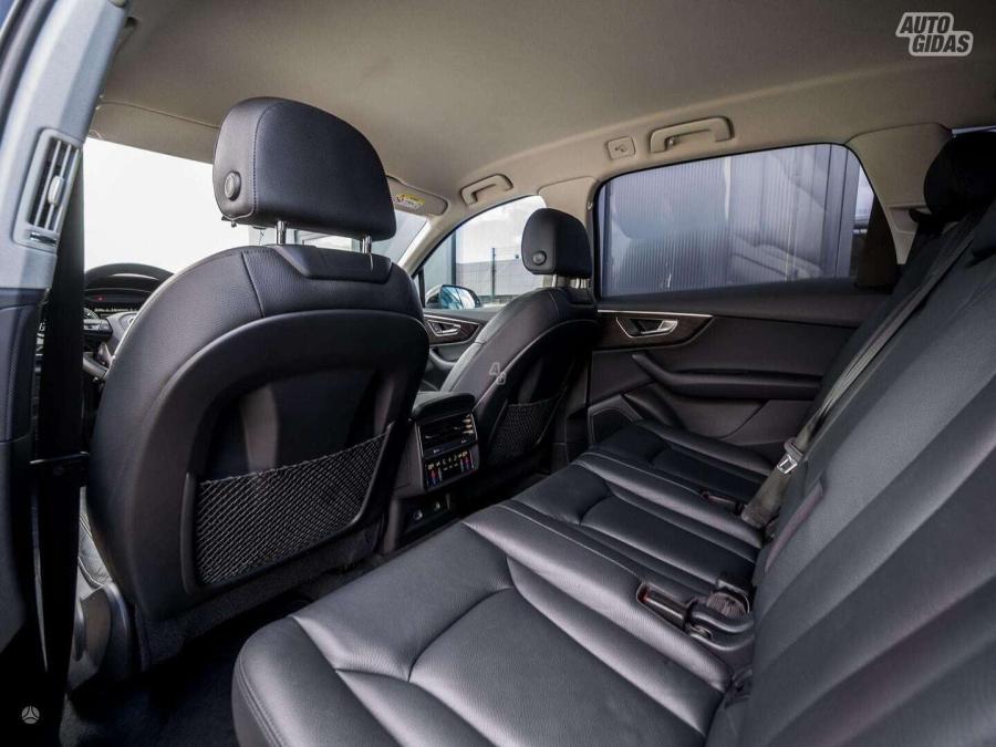 Black Audi Q7 2020 in Marijampole, with an engine capacity of 3.00 L and mileage of 113 thousand km for 39950 €, photo 28 on AUTOMOTO.COM.LV