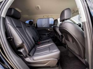Black Audi Q7 2020 in Marijampole, with an engine capacity of 3.00 L and mileage of 113 thousand km for 39950 €, photo 32 on AUTOMOTO.COM.LV
