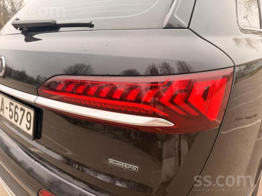 Melns Audi Q7 2020 Rīga, ar dzinēja tilpumu 3.00 L un nobraukumu 77 tūkst. km par 40900 €, foto 5 vietnē AUTOMOTO.COM.LV