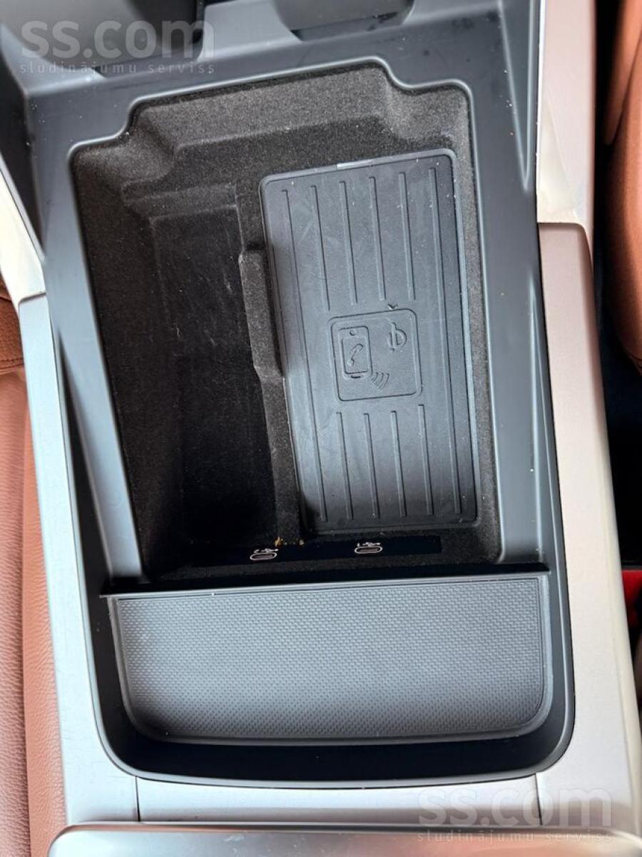 Melns Audi Q7 2020 Rīga, ar dzinēja tilpumu 3.00 L un nobraukumu 77 tūkst. km par 40900 €, foto 14 vietnē AUTOMOTO.COM.LV
