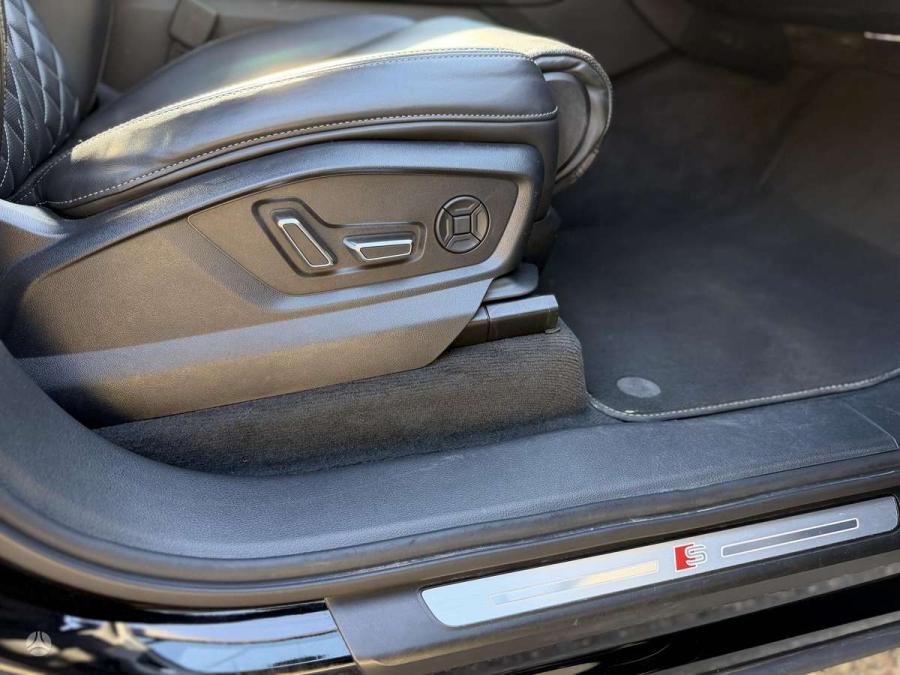 Melns Audi Q7 2020 Kauņa, ar dzinēja tilpumu 3.00 L un nobraukumu 104 tūkst. km par 45500 €, foto 26 vietnē AUTOMOTO.COM.LV