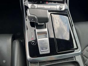 Черный Ауди Ку 7 2020 в Каунас, объемом двигателя 3.00 л и пробегом 186 тыс. км за 26900 €, фото 26 на AUTOMOTO.COM.LV