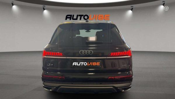 Black Audi Q7 2020 in Vilnius, with an engine capacity of 2.97 L and mileage of 190 thousand km for 37989 €, photo 6 on AUTOMOTO.COM.LV