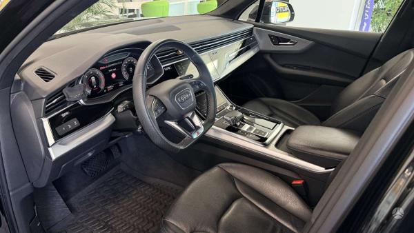 Black Audi Q7 2020 in Vilnius, with an engine capacity of 2.97 L and mileage of 190 thousand km for 37989 €, photo 8 on AUTOMOTO.COM.LV