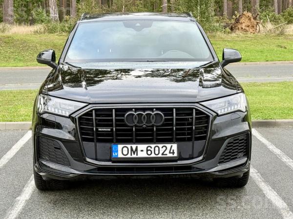 Melns Audi Q7 2020 Rīga, ar dzinēja tilpumu 3.00 L un nobraukumu 138 tūkst. km par 37950 €, foto 3 vietnē AUTOMOTO.COM.LV